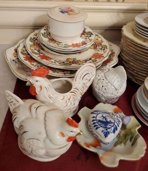 Collection of Fine China Pieces - Sherwood Auctions