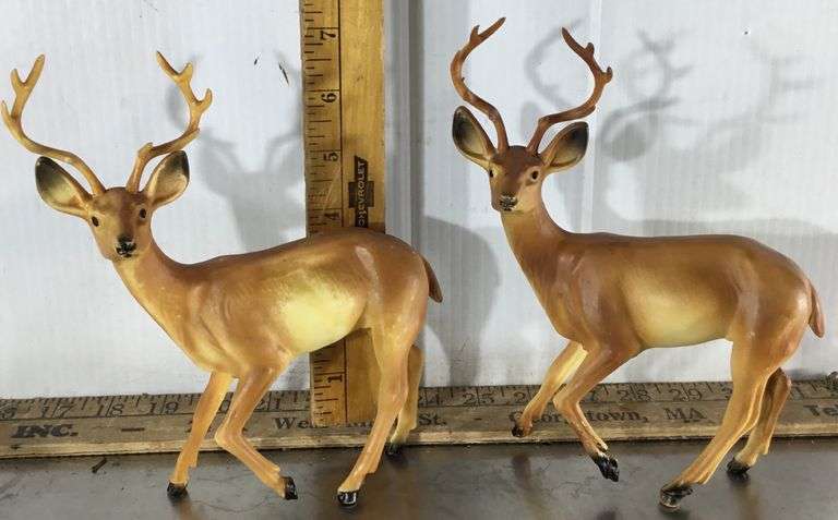 Plastic Deer Figurines - Sherwood Auctions