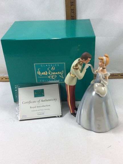 Classic Walt Disney Collection -Cinderella “Royal Introduction” 60th ...