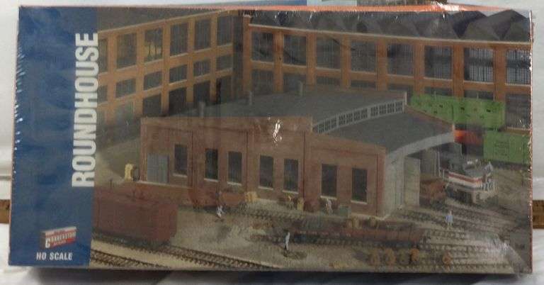 HO Scale Roundhouse - Sherwood Auctions