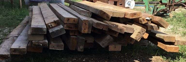 2x4 Pallet - Sherwood Auctions