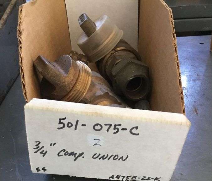 3/4'' Comp. Union - Sherwood Auctions