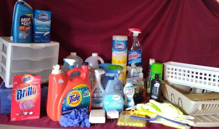 Household Cleaning Products, Dusters, Drying Rack, 3-Drawer Container ...