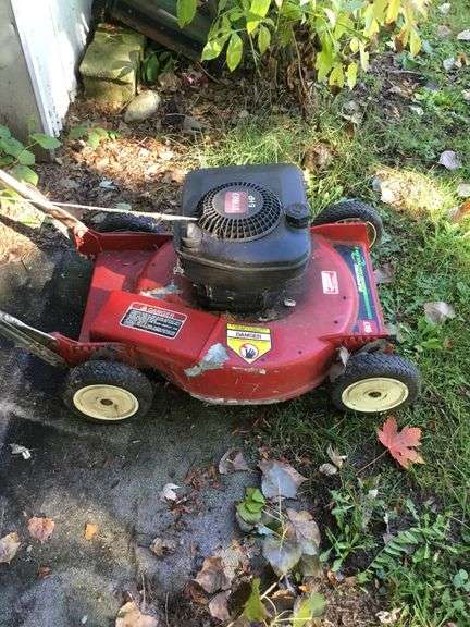 Toro Push Mower Parts - Sherwood Auctions