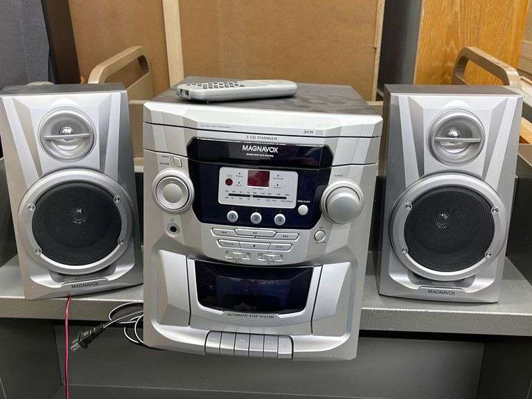 Magnavox MAS85 Mini Hi-Fi System, 3 CD Changer + Speakers & Remote ...