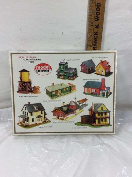 Model Power HO Scale Rooming House - Sherwood Auctions