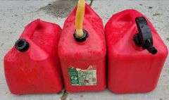 Five gallon Plastic Gas Cans - Sherwood Auctions