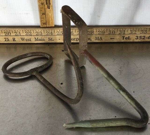 Hay Hooks - Sherwood Auctions