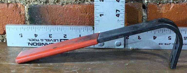 Snap-On S6121 Valve Spring Compressor - Sherwood Auctions