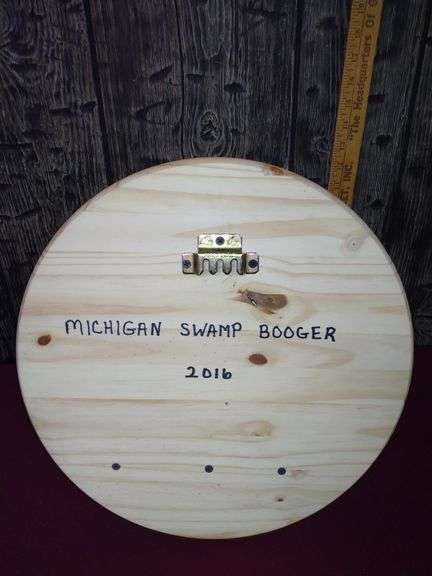 Taxidermist Special! Mounted Deer Rear "Michigan Swamp Booger ...