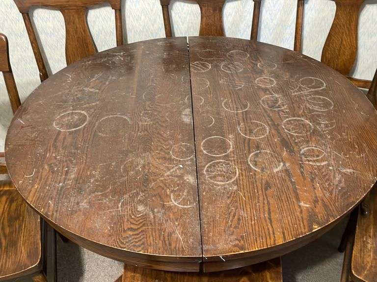 Table w/ Leaves + Five Chairs - Sherwood Auctions