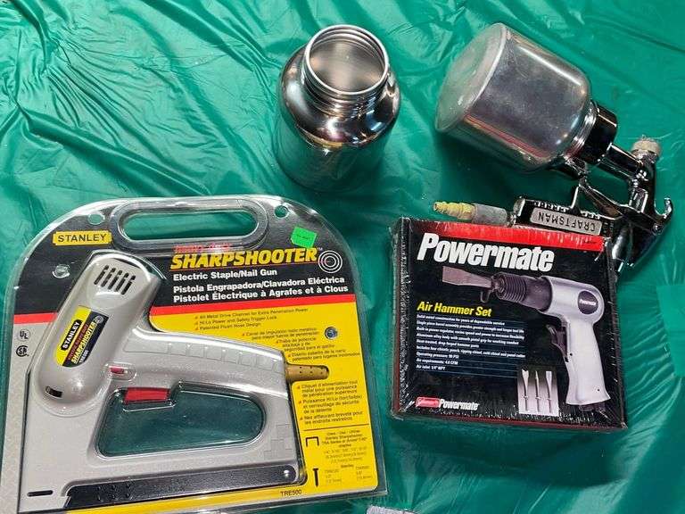 Craftsman Pnuematic Spray Paint Gun w/ Extra Paint Can, Stanley ...