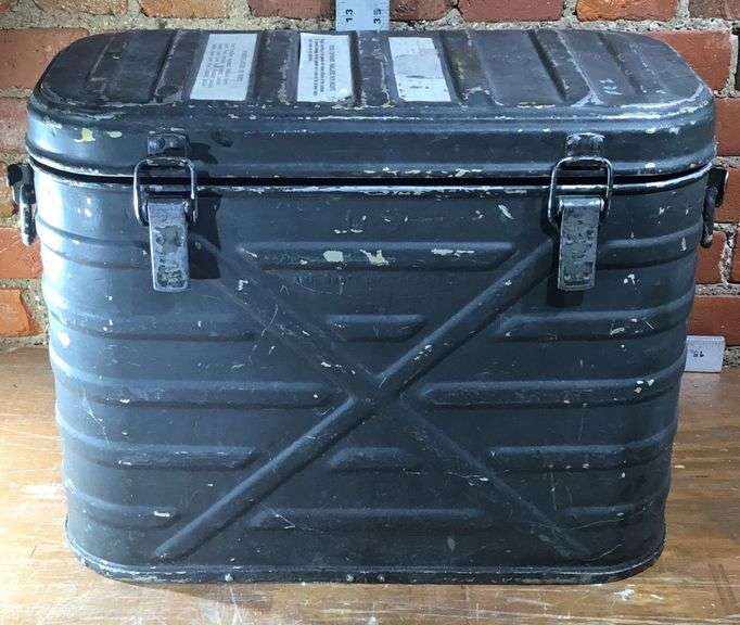 Military Surplus Insulated Food Container - Sherwood Auctions