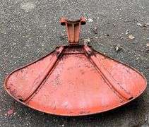 Tractor Fender - Sherwood Auctions