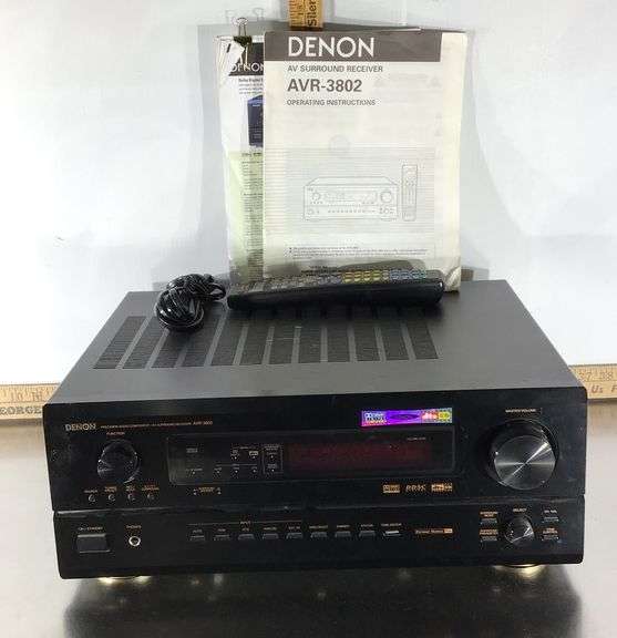 DENON AVR-3802 AV Surround Receiver - Sherwood Auctions