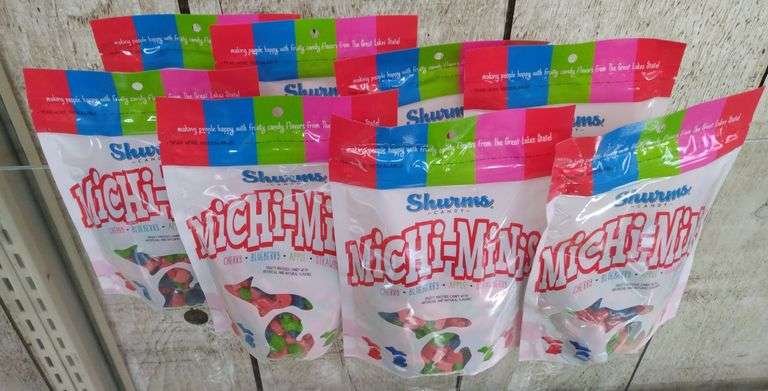 Eight Packages of Shurms Michi-Minis Hard Candies - Sherwood Auctions