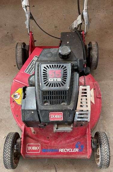 Toro 5.5 GTS Recycler Self Propelled Mower - Sherwood Auctions