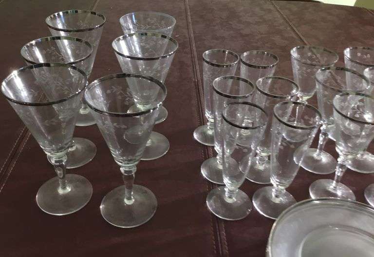 Crystal Dish Set - Sherwood Auctions