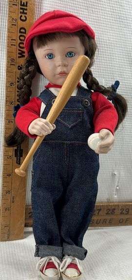 Georgetown Collection Doll - Sherwood Auctions
