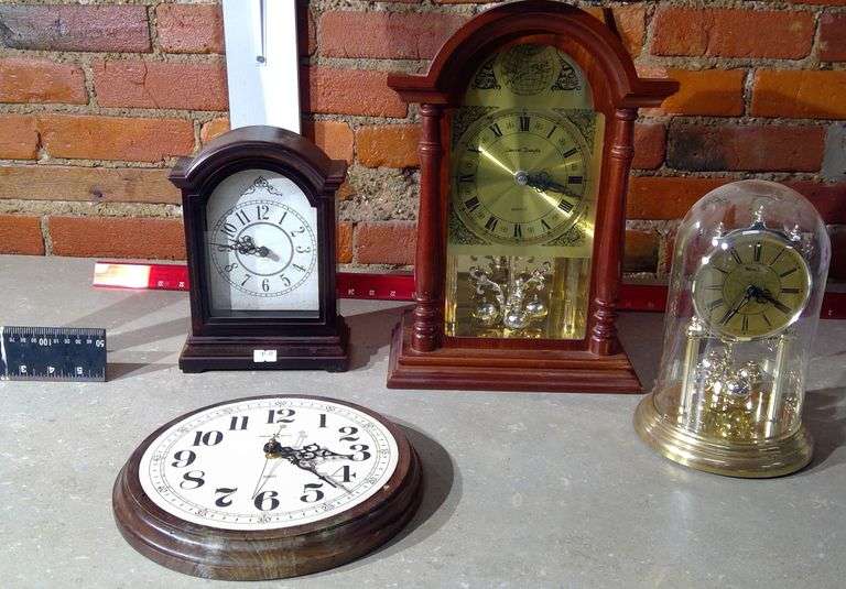Daniel Dakota Clock + Other Clocks - Sherwood Auctions