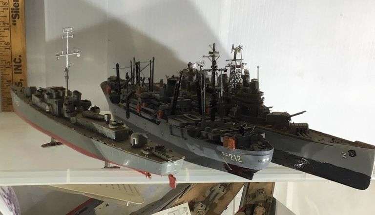Ship Replica Models - Sherwood Auctions