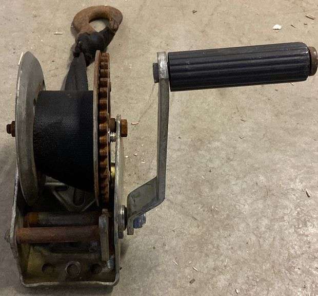 Shelby Boat Winch - Sherwood Auctions