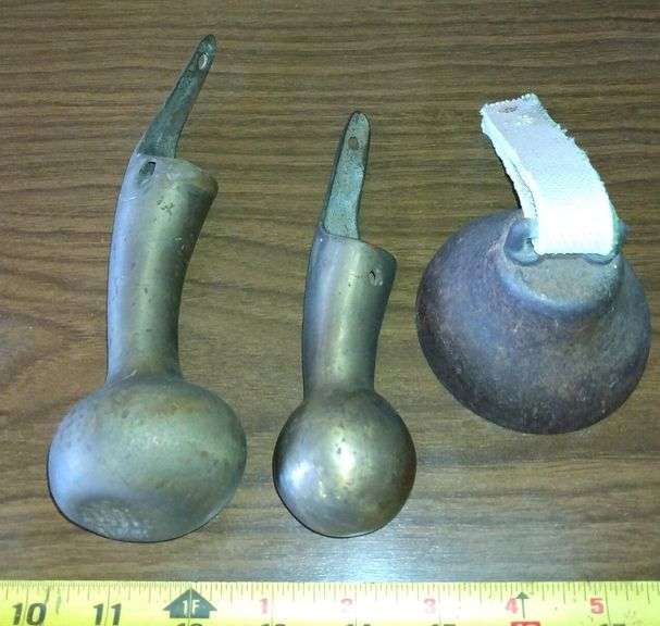 Brass Horse Hames + Bell - Sherwood Auctions