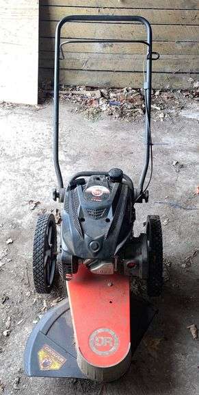 DR Walk Behind Trimmer- works - Sherwood Auctions