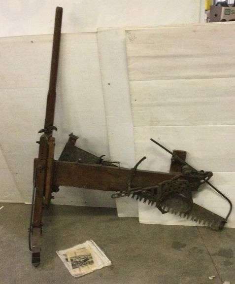 Antique Folding Sawing Machine - Sherwood Auctions