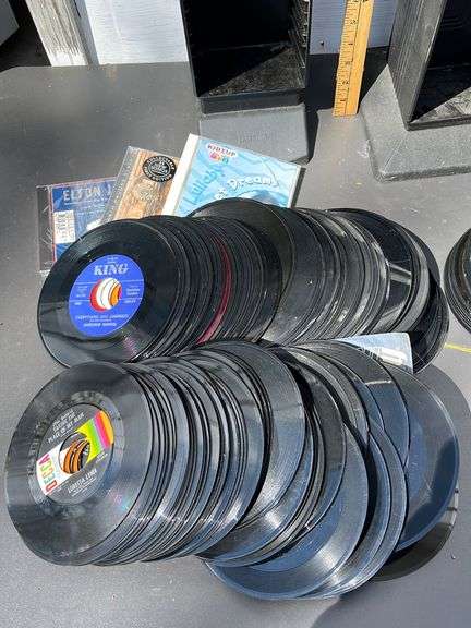 CD Towers and Vinyl Records - Sherwood Auctions