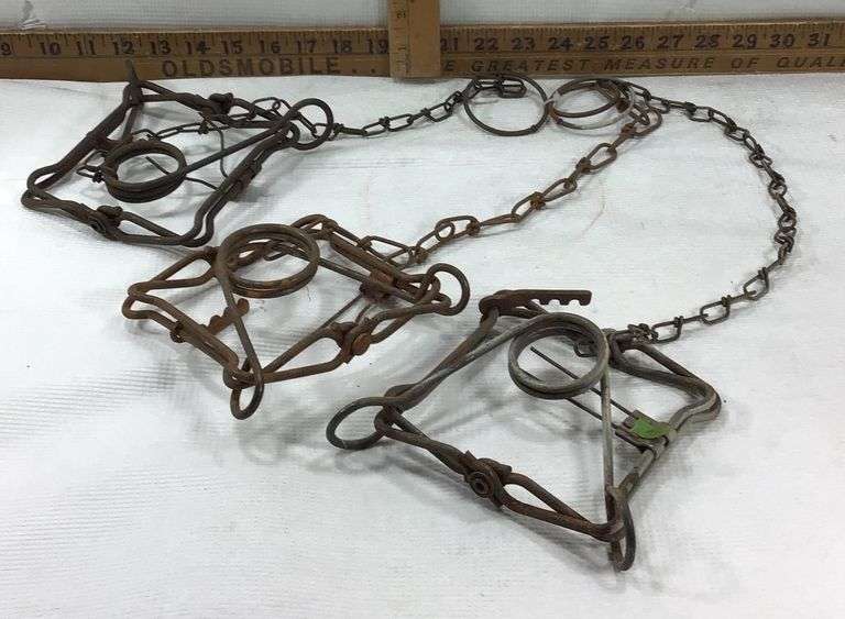 (3) 110 Conibear Traps - Sherwood Auctions