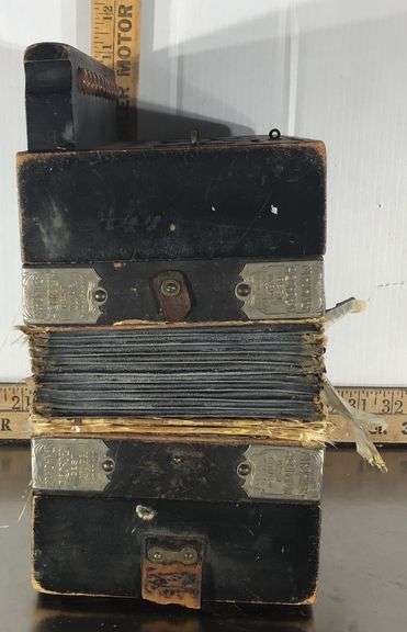 Vintage Hohner Accordion - Sherwood Auctions