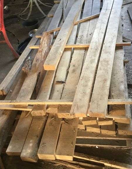 Rough Sawn 2x4 Lumber 8'-9' Long - Sherwood Auctions