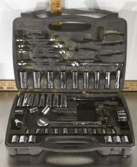 Alltrade Ratchet and Wrench Set - Sherwood Auctions
