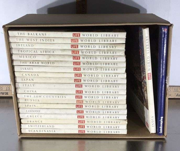 Life World Library Books, Landscaping Book - Sherwood Auctions