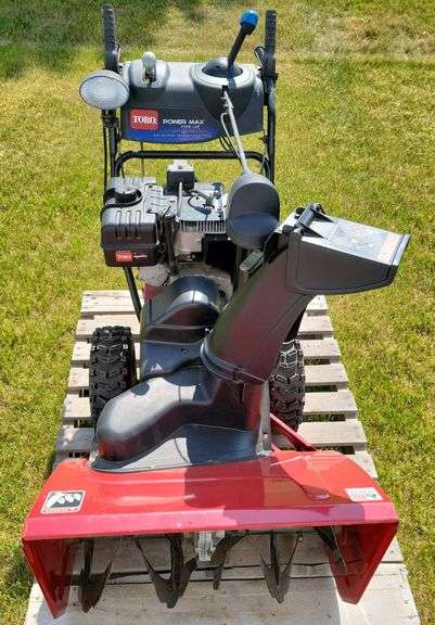 Toro Power Max Snowblower 1028 LXE - Sherwood Auctions