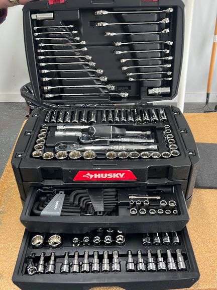 Husky Tool Set - Sherwood Auctions