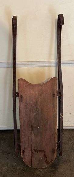 Vintage Runner Sled - Sherwood Auctions
