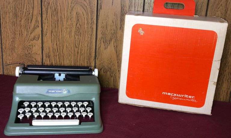 Marxwriter Toy Typewriter in Original Box - Sherwood Auctions