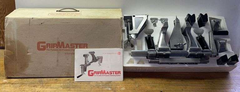 GripMaster All Purpose Portable Clamping System - Sherwood Auctions