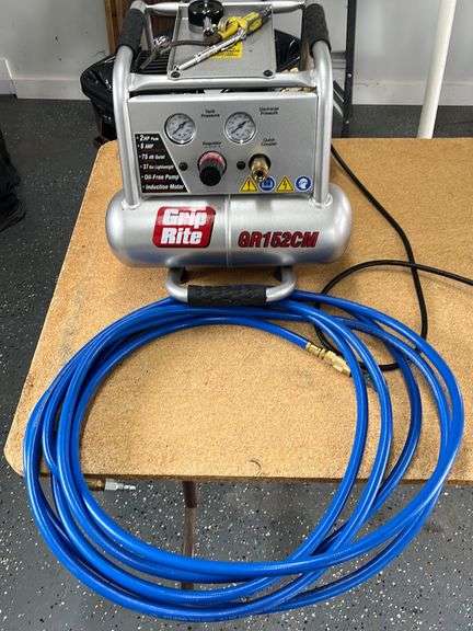 Grip Rite 2 HP Air Compressor with Hose - Sherwood Auctions