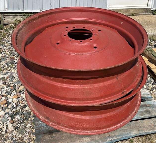9 Bolt 10 x 38 Full Dish Tractor Rims - Sherwood Auctions