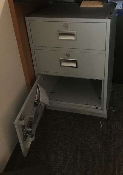 28”x18”x19” Teller Lock Box - Sherwood Auctions