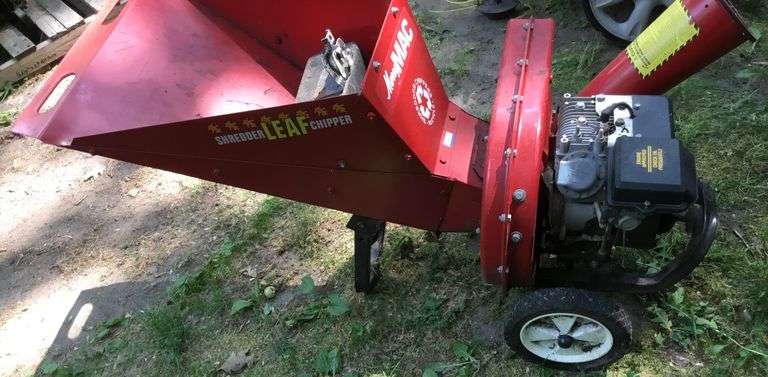 Merry Mac Shredder/Chipper - Sherwood Auctions