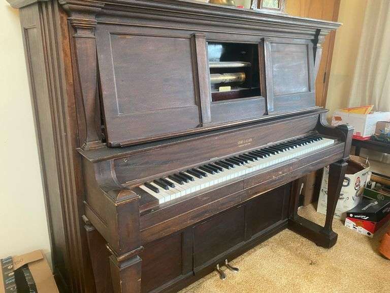 Antique Player Piano (Worked when last used) - Sherwood Auctions