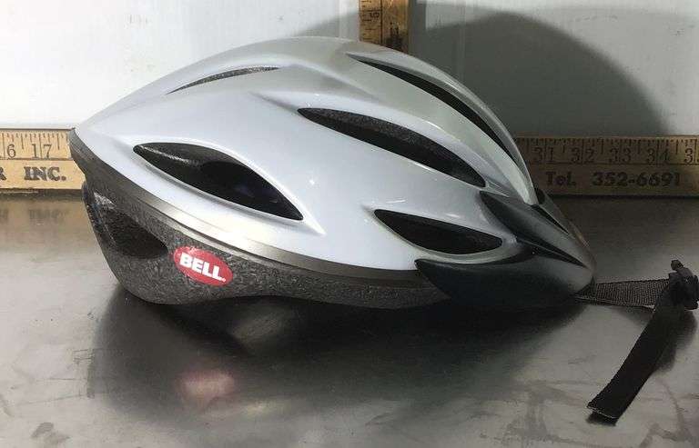 Bell Bike Helmet - Sherwood Auctions