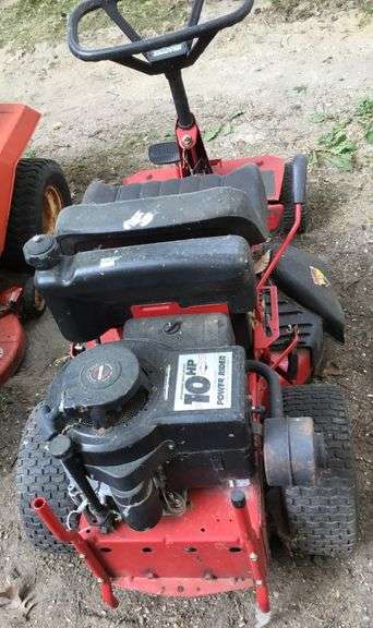 Snapper 28” Riding Mower - Sherwood Auctions