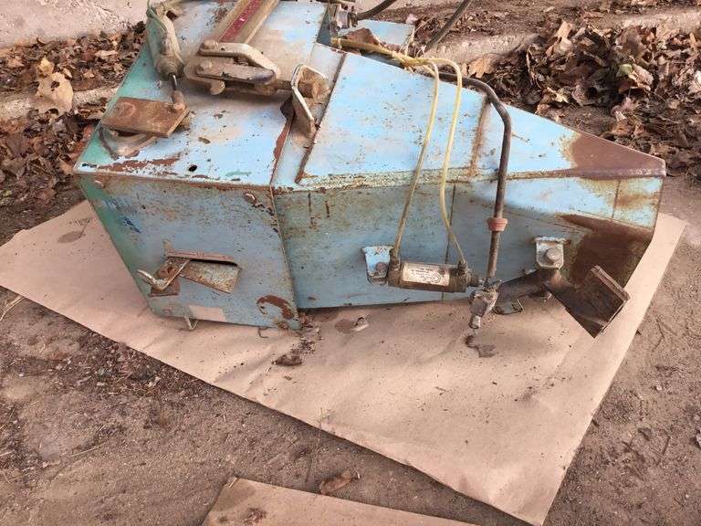 Taylor OM-2A - Sherwood Auctions