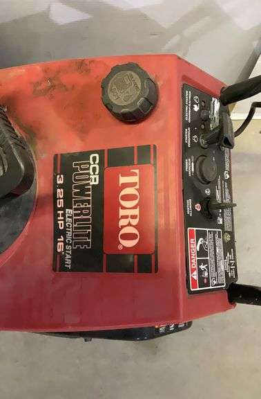 Toro CCR Powerlite Electric Start 3.25 HP 16” Snow Blower (condition ...