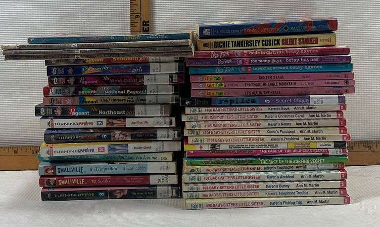 Young Adult Chapter Books - Sherwood Auctions